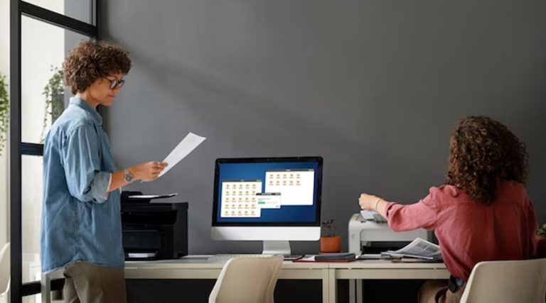 Unlock Efficiency with Custom Microsoft Office Clone App Development.